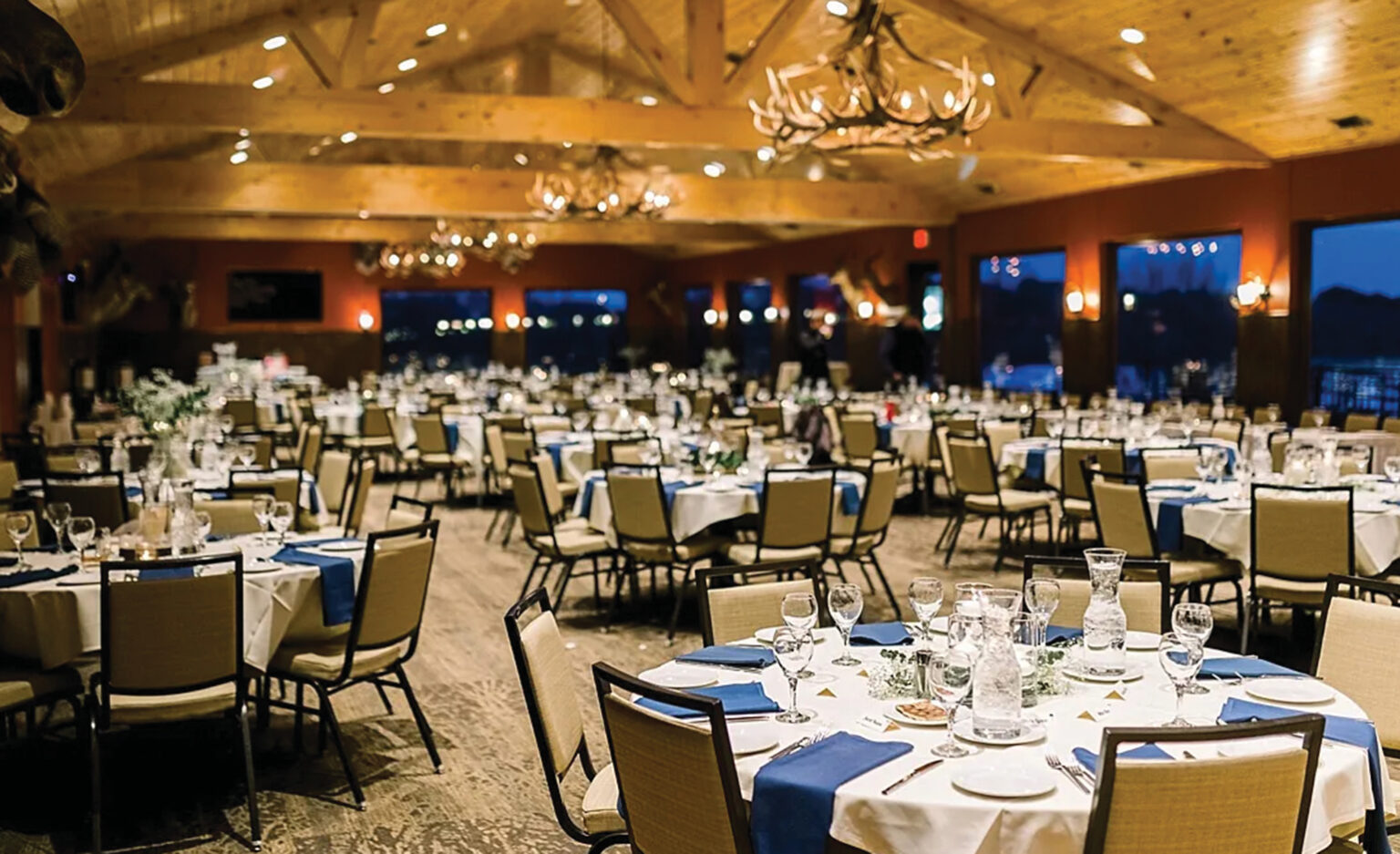 Weddings - Minnesota Horse & Hunt Club